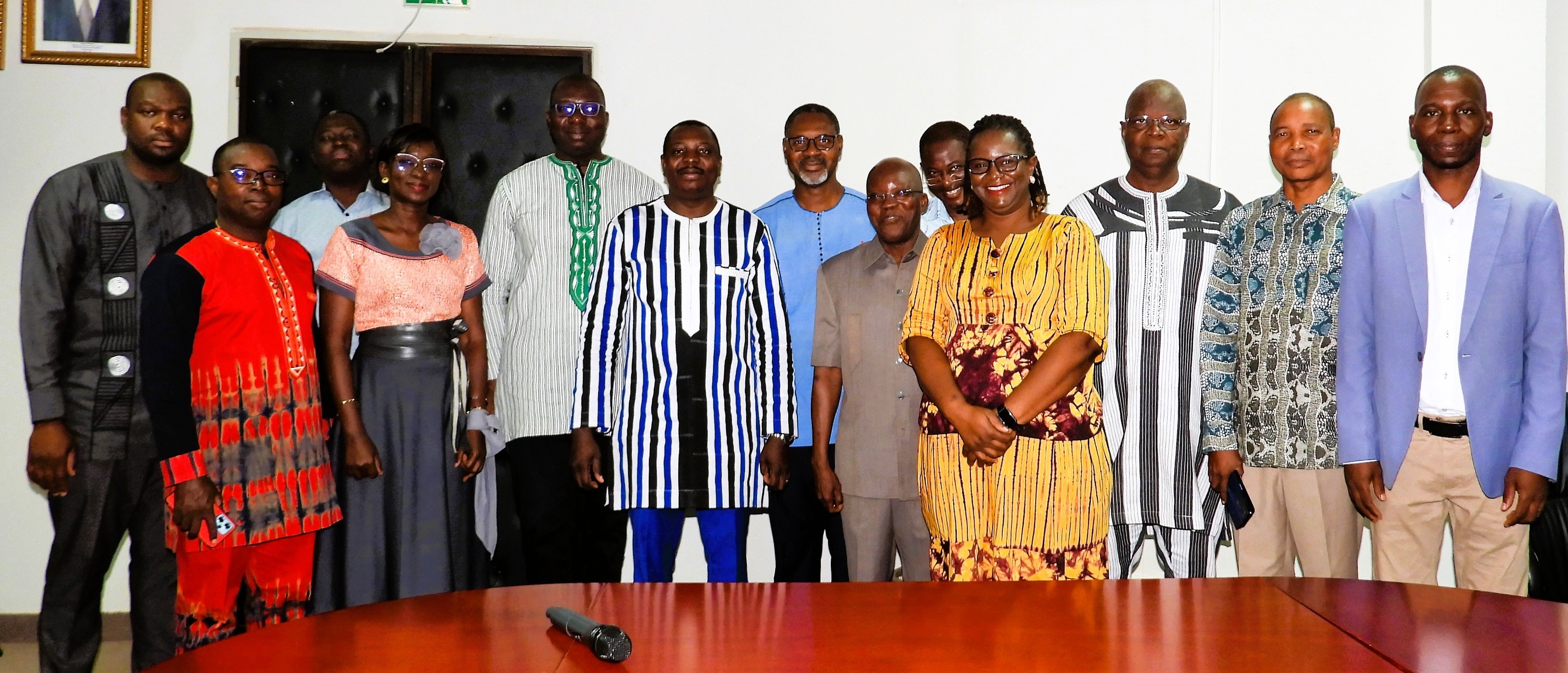 Ministère en charge du numérique : Michael Guibougna Lawakiléa FOLANE ...